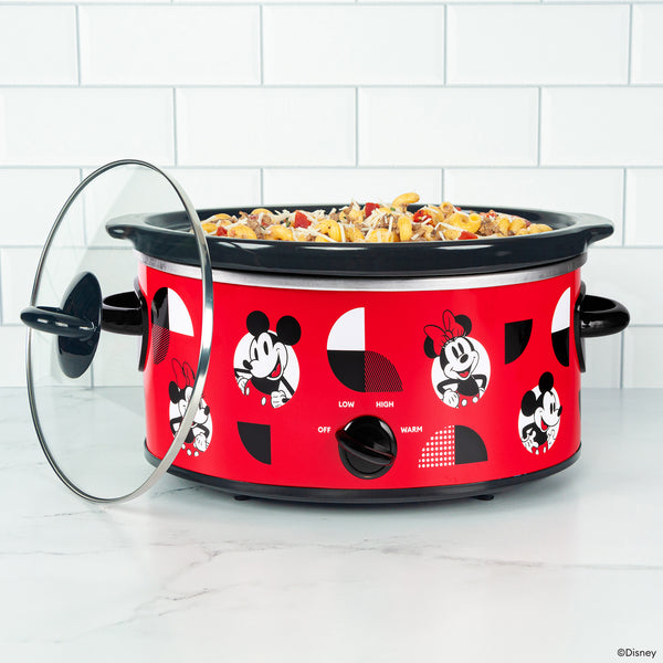 Mickey Mouse and Minnie Mouse 5-Quart Slow Cooker - Uncanny Brands