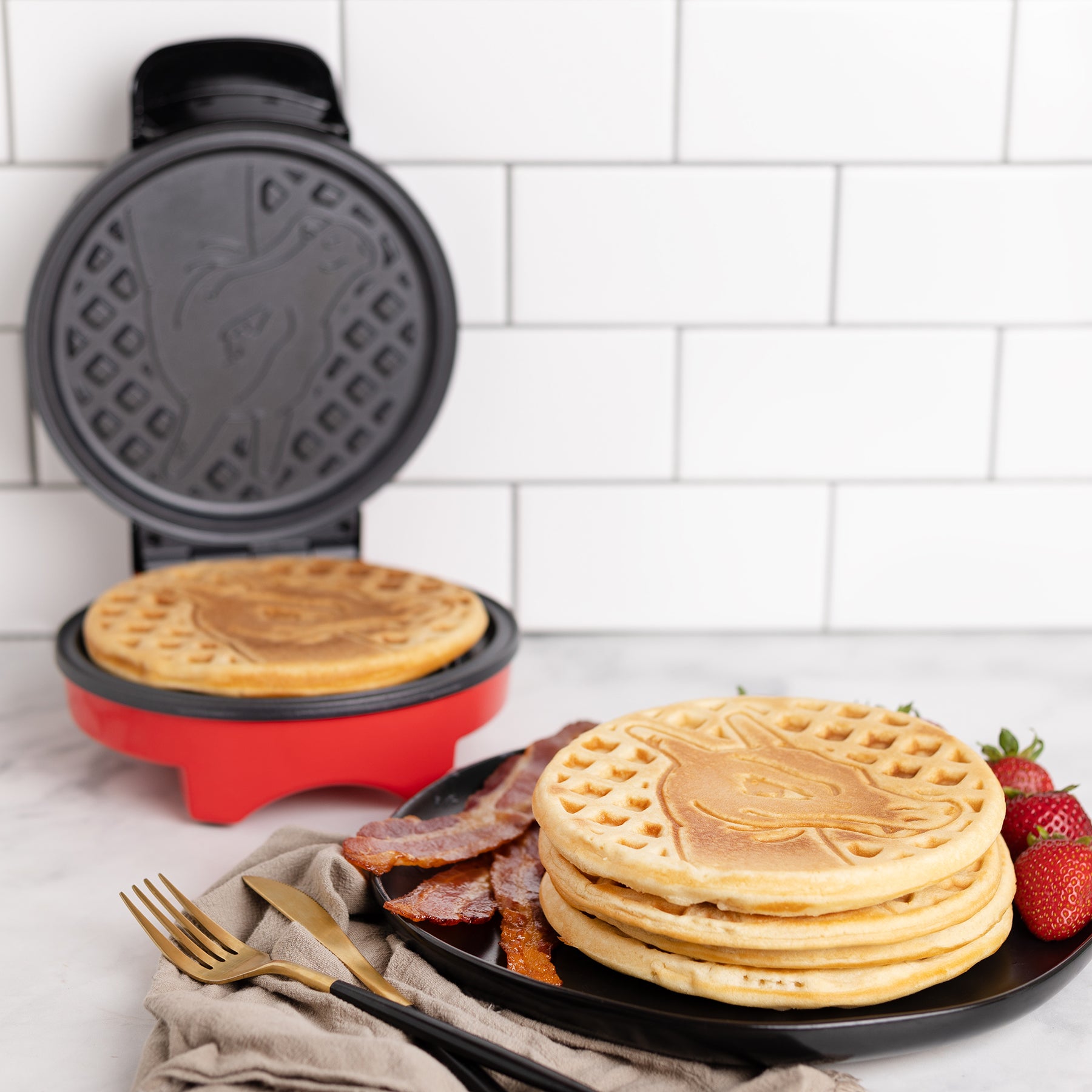 Pokémon Charizard Waffle Maker - Uncanny Brands