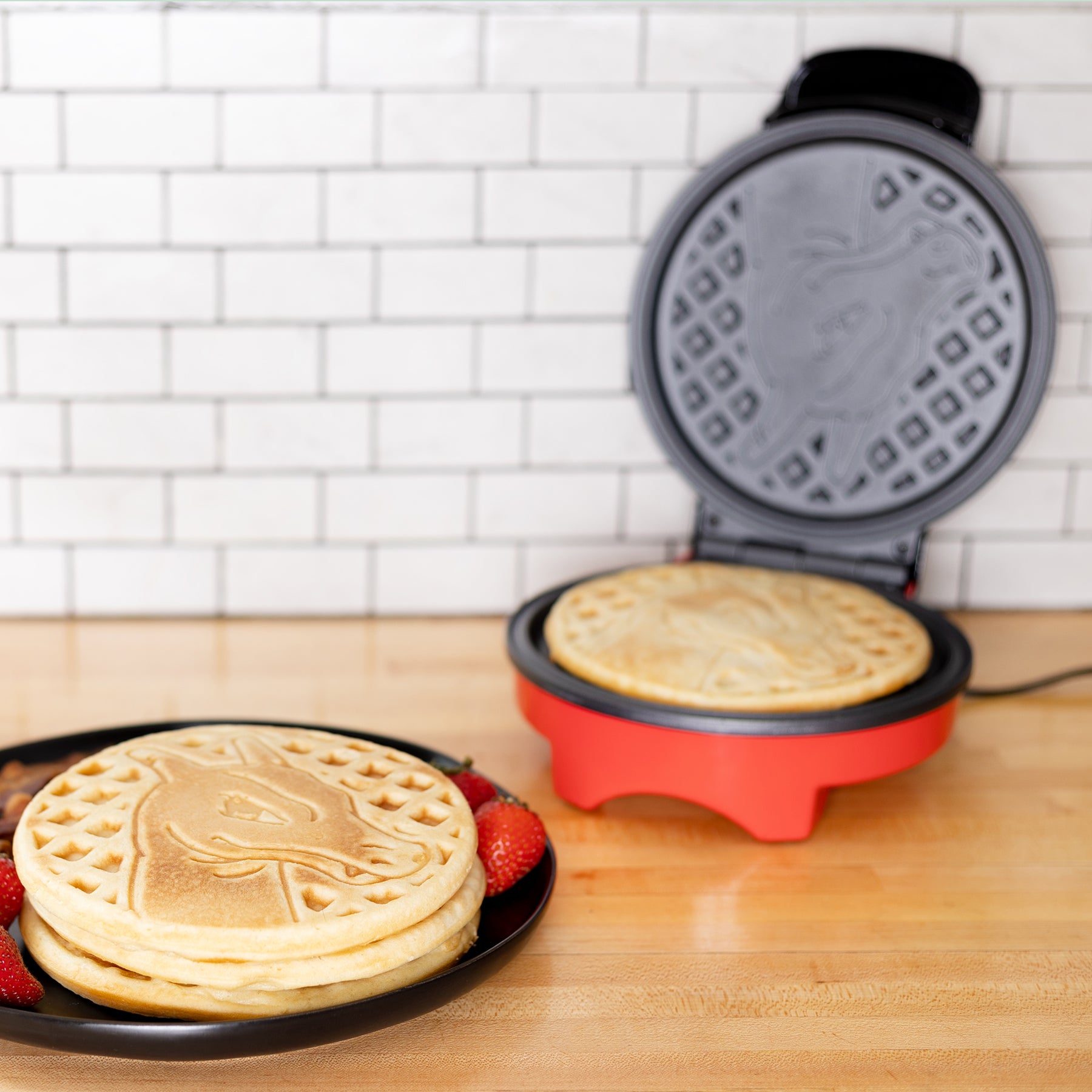 Pokémon Charizard Waffle Maker - Uncanny Brands