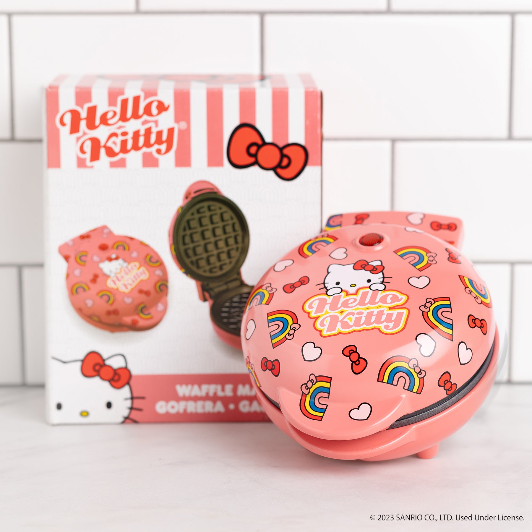 Hello Kitty Mini Waffle Maker - Uncanny Brands