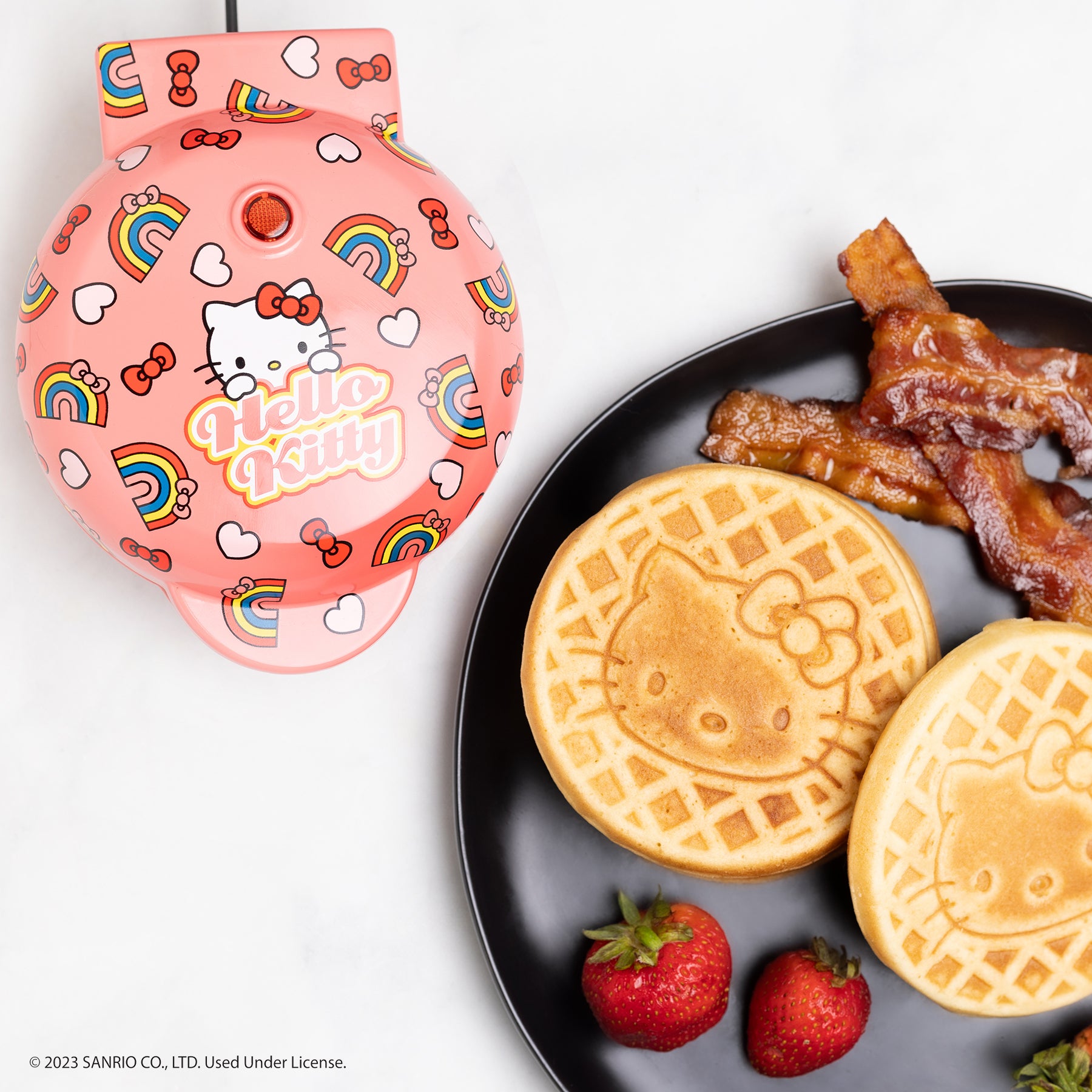 Hello Kitty Mini Waffle Maker - Uncanny Brands