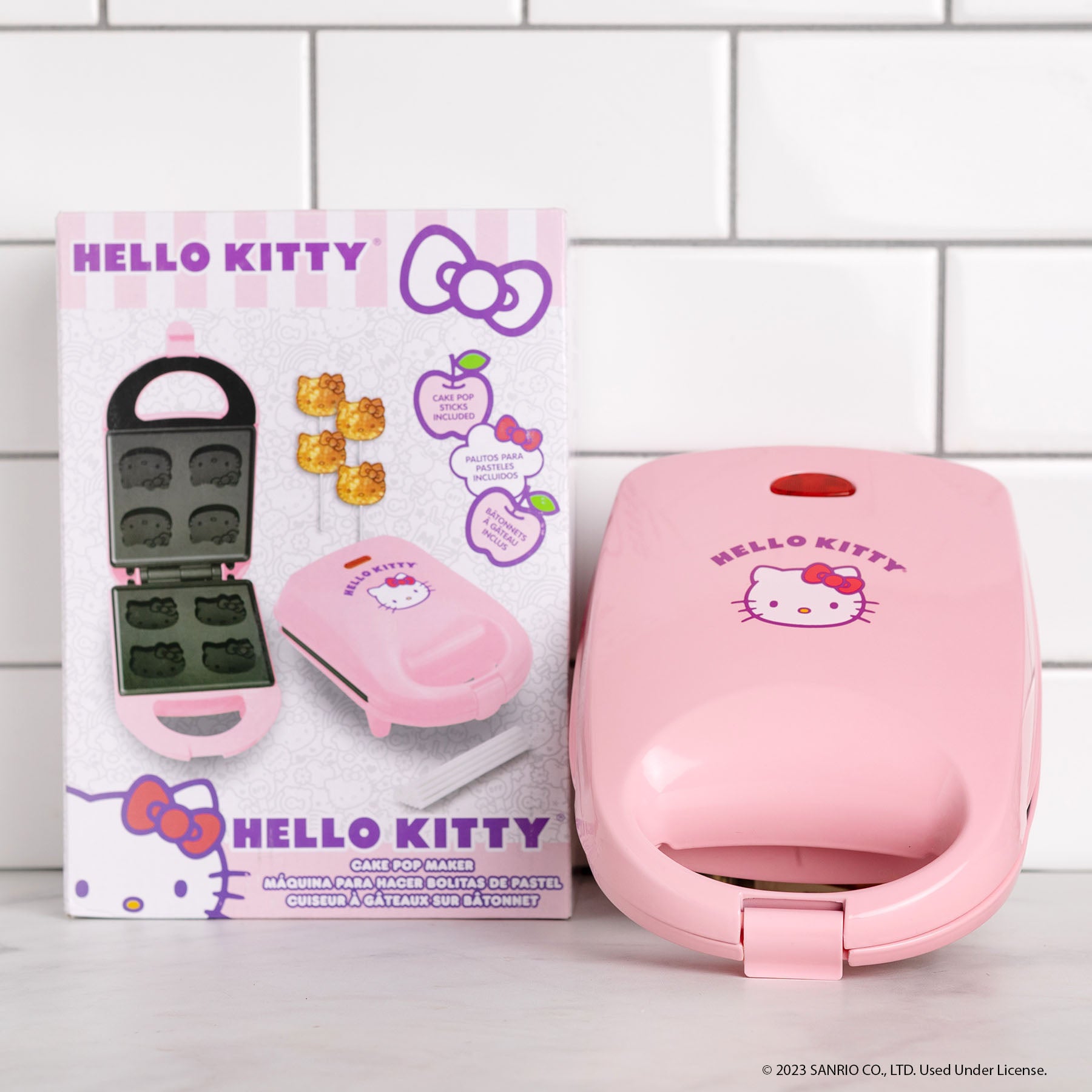Hello Kitty Cake Pop Maker - Uncanny Brands