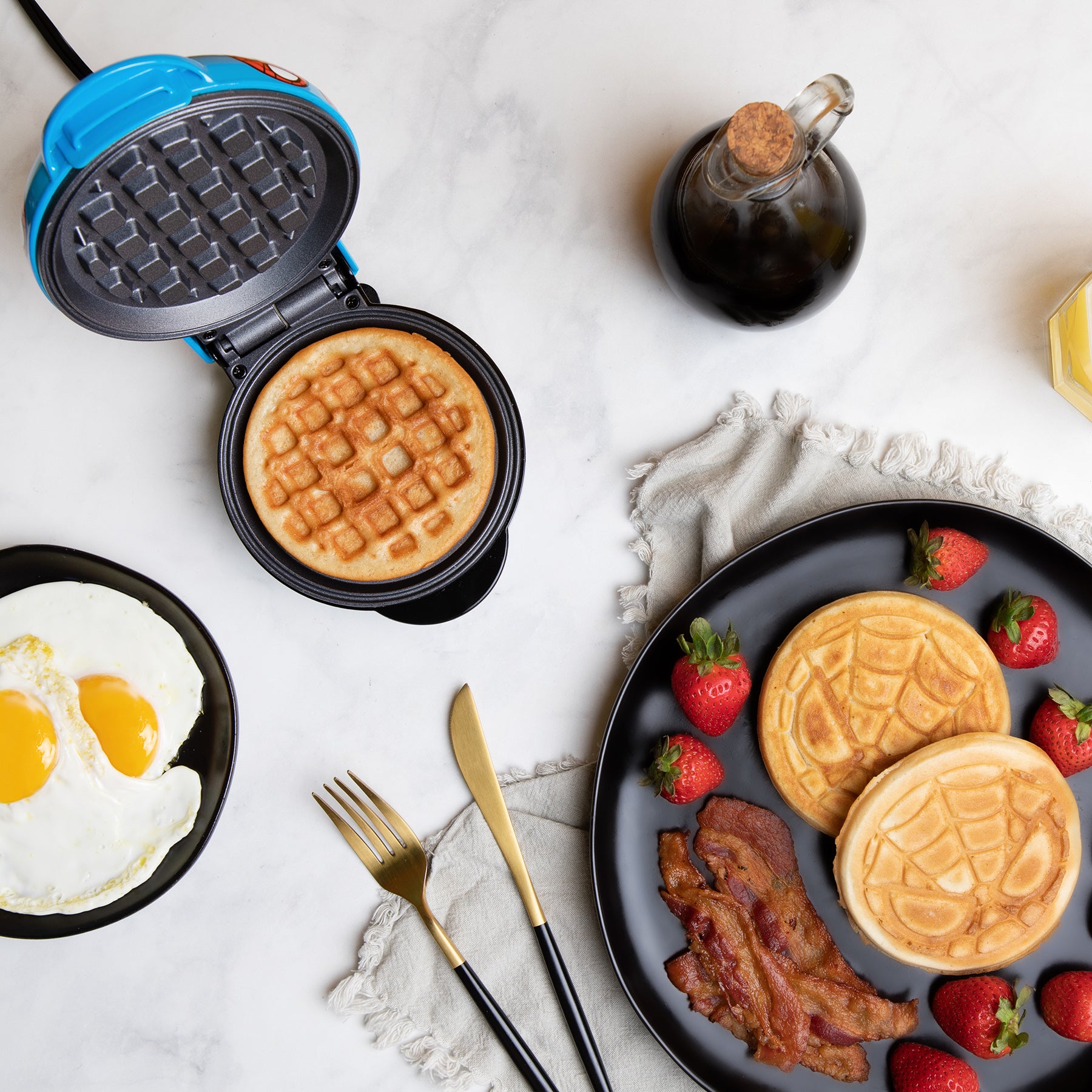 Marvel Spider-Man Mini Waffle Maker - Uncanny Brands